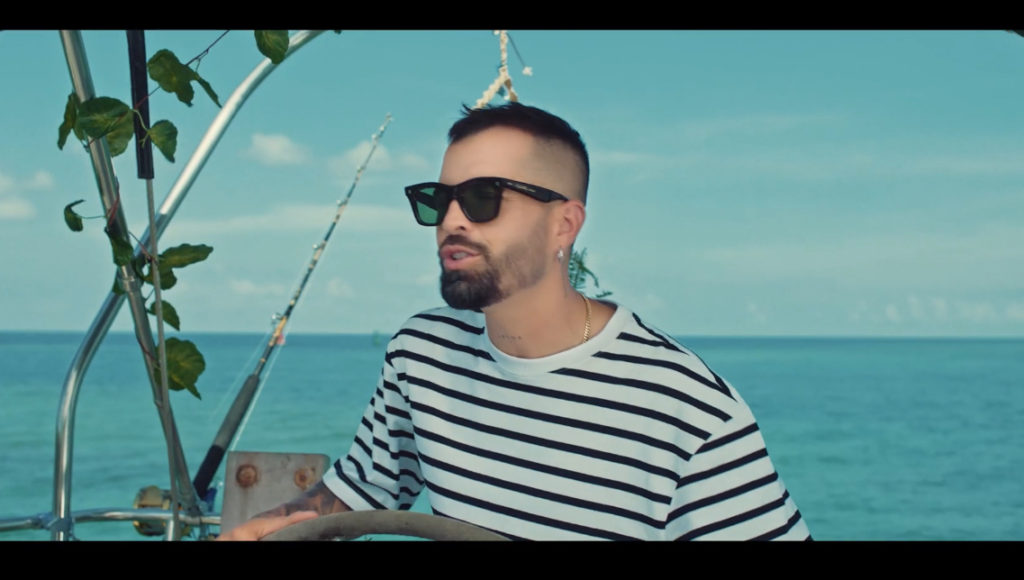 Mike Bahía estrena “Quiéreme” • Musicalatinaurbana.com™